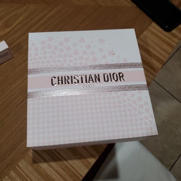 Dior | Other | Christian Dior Pink And White Gift Box | Poshmark